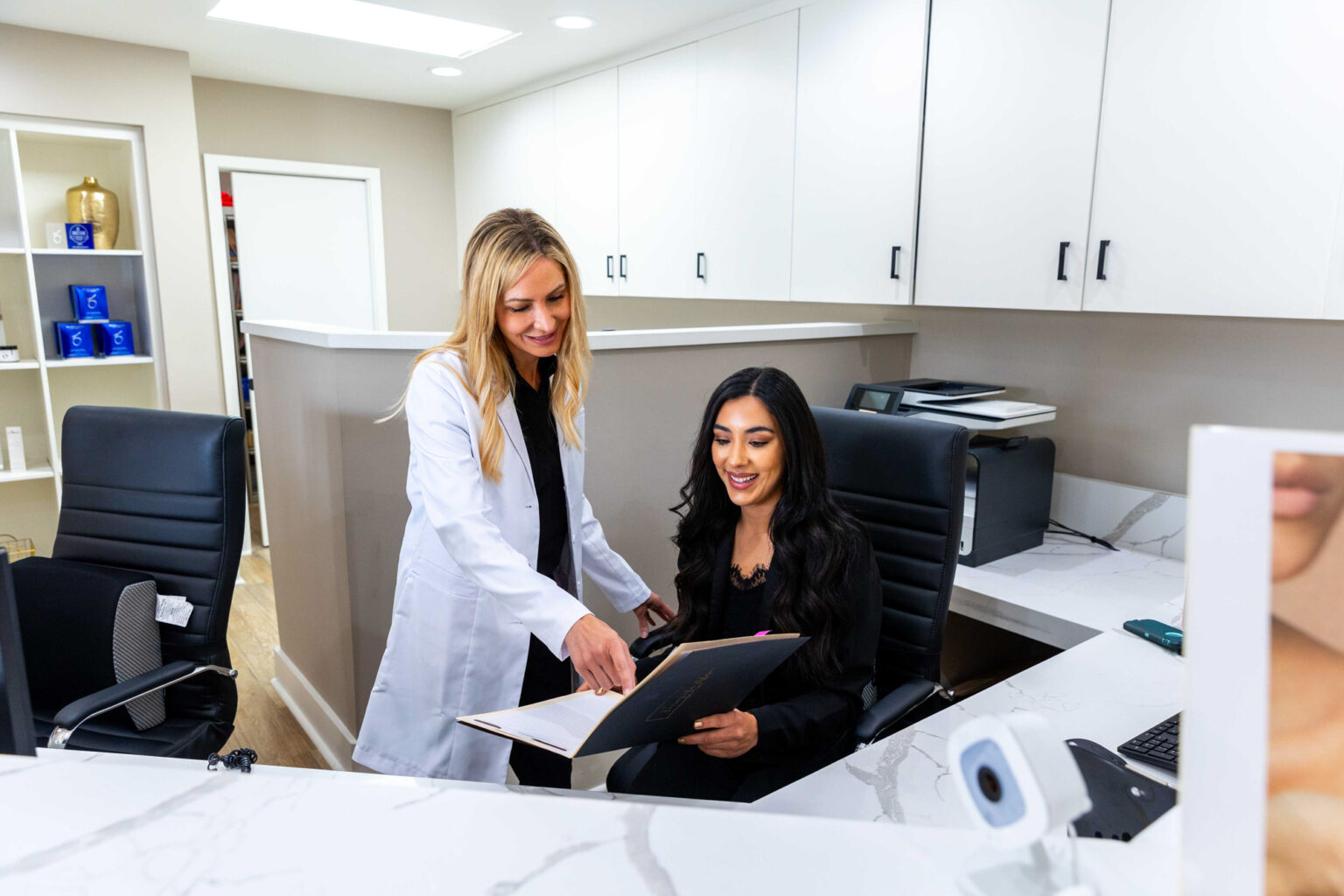 Home | Peninsula Glow